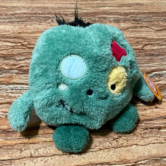 Bum Bumz | Toys | Bum Bumz Zaine The Zombie Spookybumz Series Ii ...